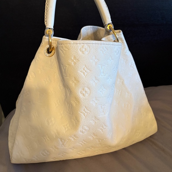 Louis Vuitton | Accessories | Lv Empriente Artsy Style Handbag | Poshmark